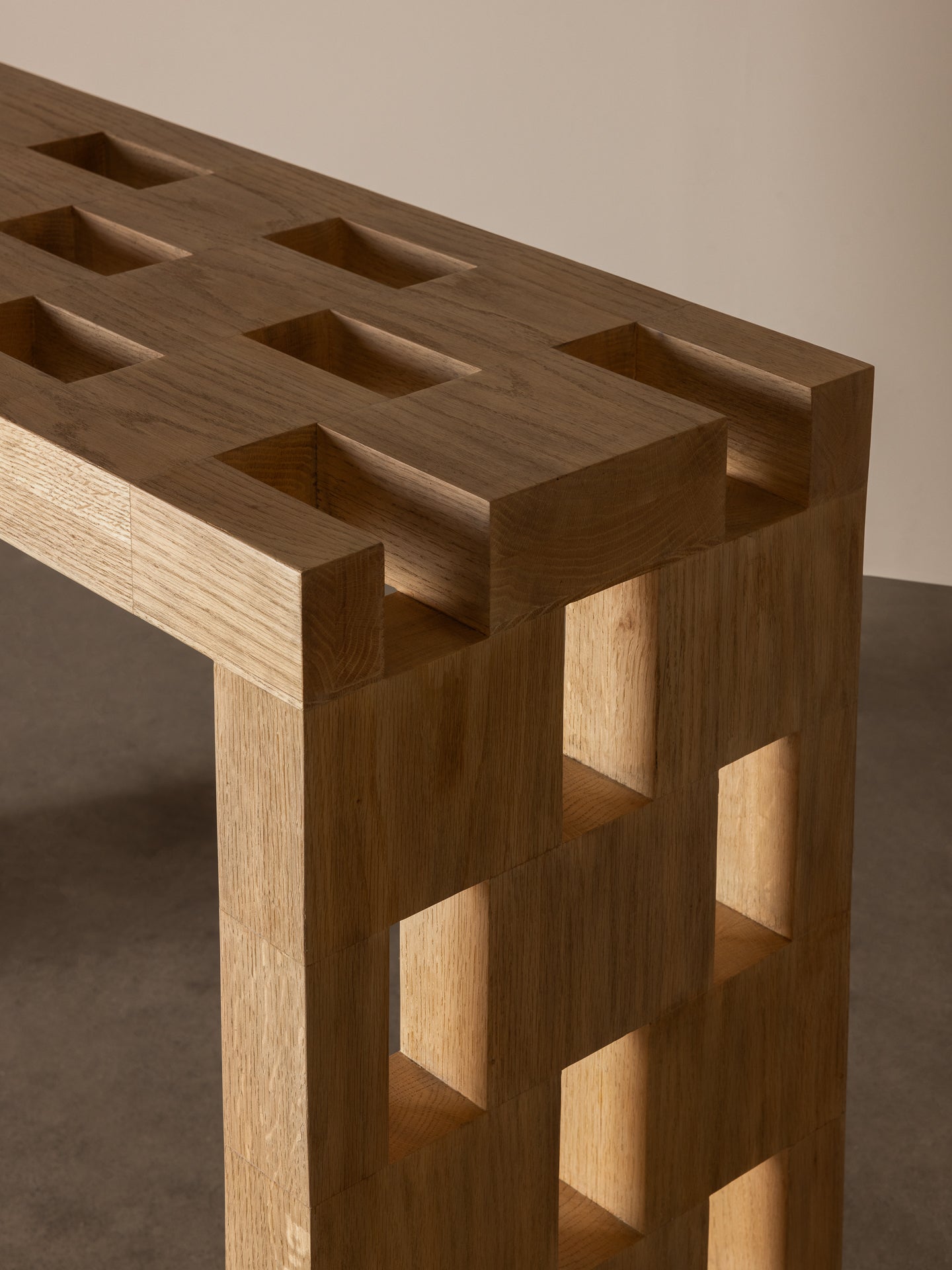 Vivi Console Oak – Rachel Donath