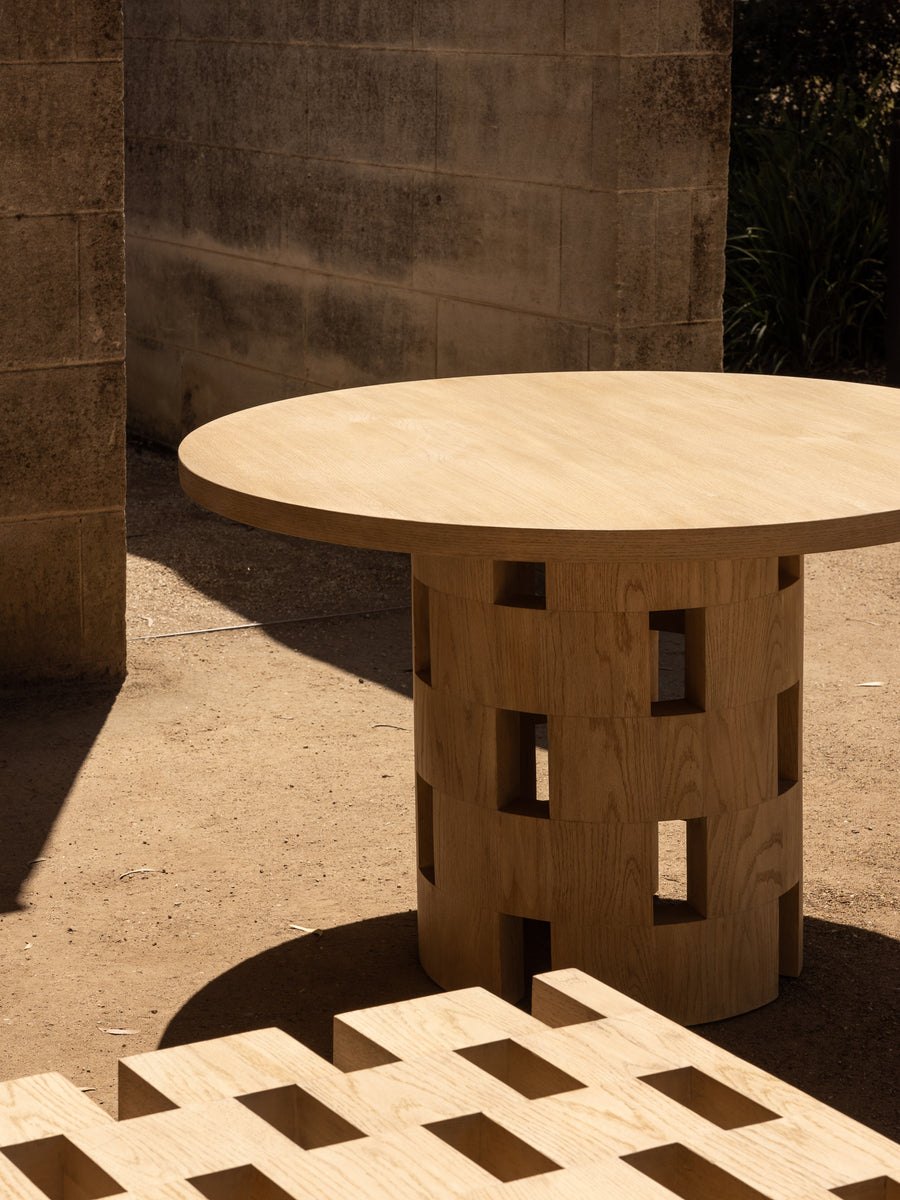 Vivi Dining Table Oak – Rachel Donath